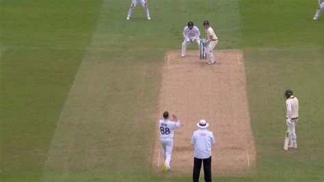 What Is Going On Here Ricky Ponting Bemused By Harry Brook Bowling Ahead Of Ollie Robinson On