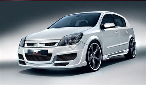 Бампер передний ST на Opel Astra H