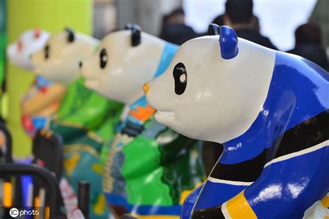 43隻大熊貓新年住新家 成都熊貓基地擴建區開園 壹讀
