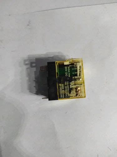 3 Pole Idec Smart Relay At ₹ 250 In New Delhi Id 2851212340848