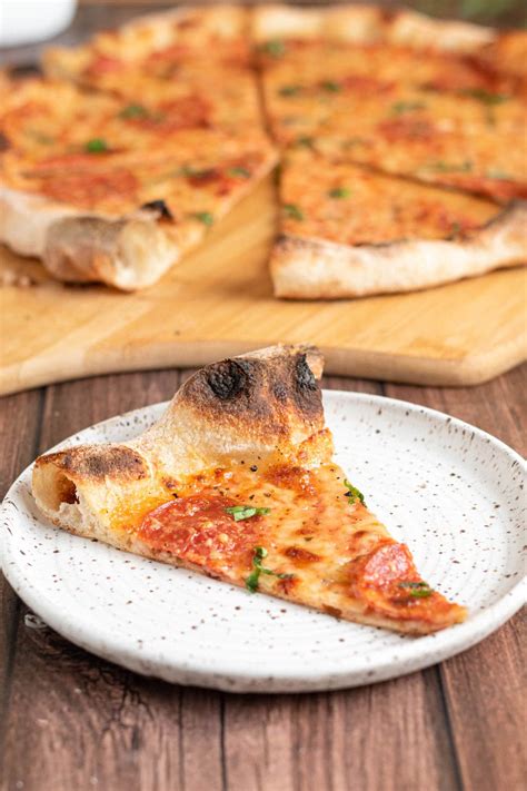 How To Make Classic Thin Crust Pepperoni Pizza From Scratch The