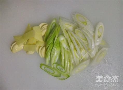 炒豬肝時要記住別直接下鍋多做這一步又香又嫩無腥味 每日頭條