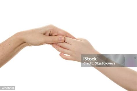 여성의 손을 잡고 아이의 손바닥 흰색 배경에 고립 공간 복사 2명에 대한 스톡 사진 및 기타 이미지 2명 가족 개념과 주제 Istock