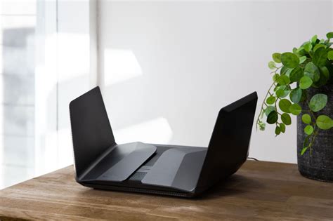 Best Buy NETGEAR Nighthawk AX6000 Wi Fi 6 Router RAX120 100NAS