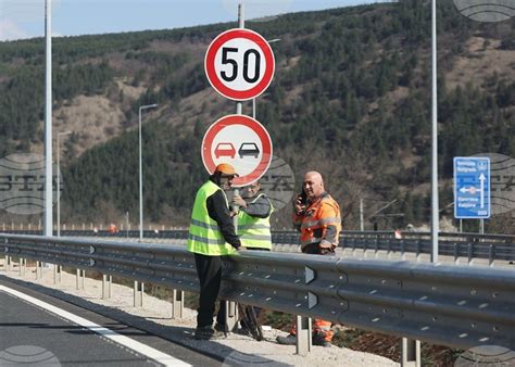 Служебният премиер Гълъб Донев ще участва в откриването на пътна отсечка на магистрала Европа