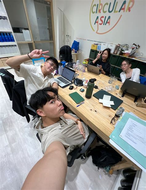 Following The Singaporean Sun Forever — Joel Yong Bfa Industrial Design 2025 Risd Maharam