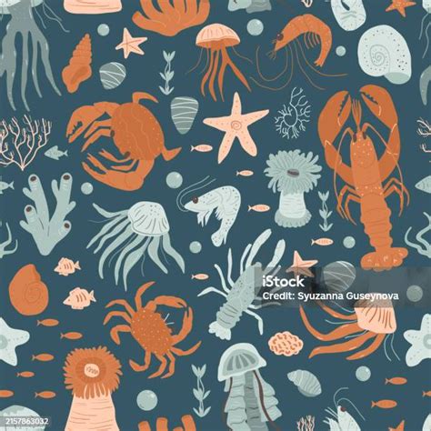 어두운 배경에 갑각류 불가사리 해파리 산호를 특징으로 하는 해양 생물의 다양성을 포착하는 매끄러운 패턴 벡터 손으로 그린 평면