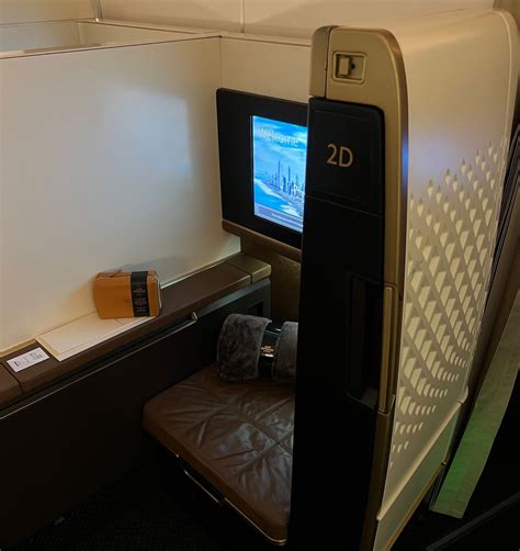 Review Etihad First Class Boeing 787 Iad Auh One Mile At A Time Review Etihad First Class Boeing 787 Iad Auh One Mile At A Time