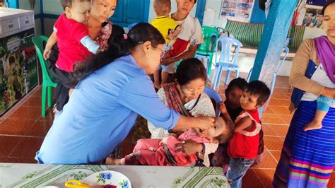 ခန္တီးမြို့၌ အသက် ၅ နှစ်အောက် ကလေးငယ်များအား Vitamin A တိုက်ကျွေး Information And Public