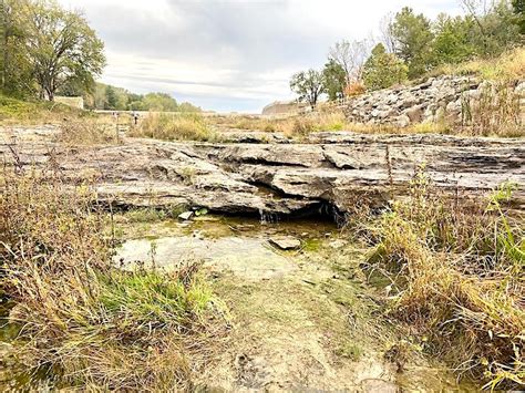 Devonian Fossil Gorge Hike