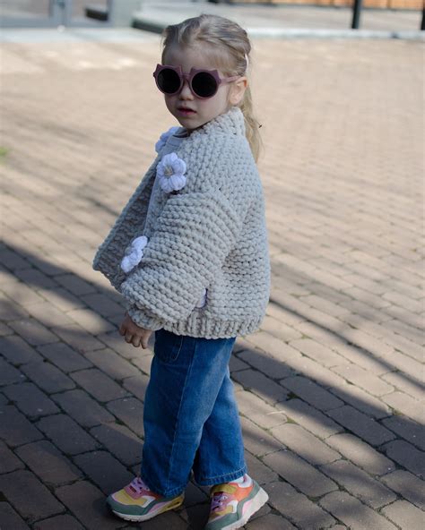 Плюшеві кардигани🤍Вʼязаний одяг🤍Плед Що нагадує цей кардиган😍 Та це ж сінабон з корицею 🥰