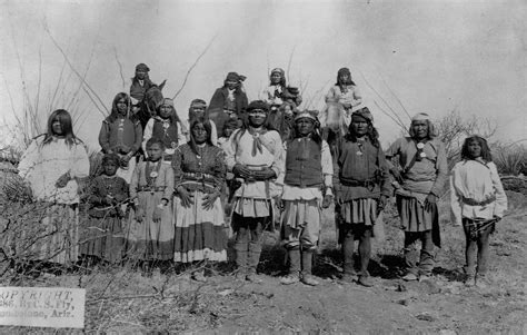 Geronimo Biography Death And Burial History