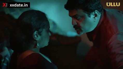 Sexy Pooja So Rhi Thi Chacha Ne Chala Diya Niche Hath