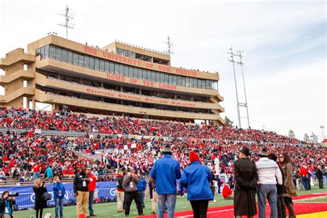 New Mexico Bowl 2018 North Texas Vs Utah State Where When And Team