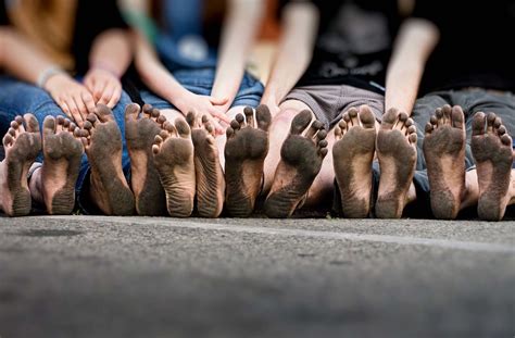 Toms One Day Without Shoes 2022