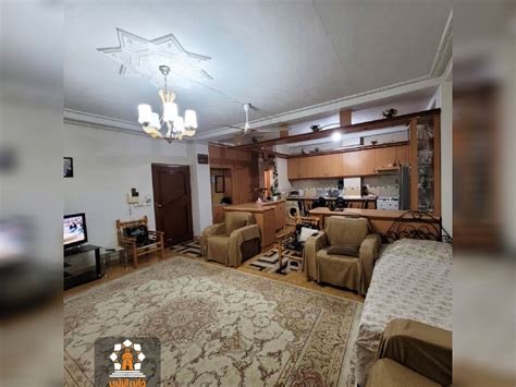 فروش آپارتمان دو خوابه با آسانسور و پارکینگ در خیابان تهران، کوچه زند