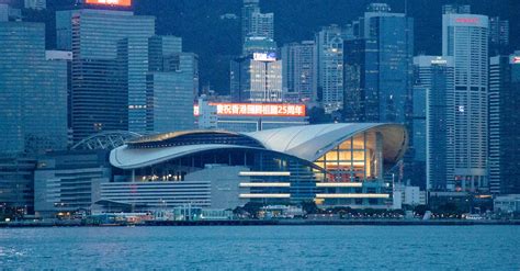 강가 건물 건축 건축 설계 고층 건물 관광 글로벌 시티 금융지구 네온 불빛 도시 도시 경관 도시 풍경 도시의 도시의 불빛 도심 랜드마크 메트로