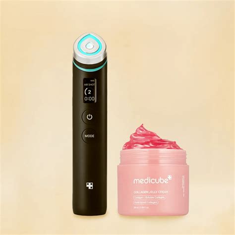 Medicube Age R Booster Pro Special Set Christmas Yvescosmetic