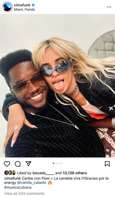 Cantante Cubana Camila Cabello Y Cimafunk Se Encuentran En Miami