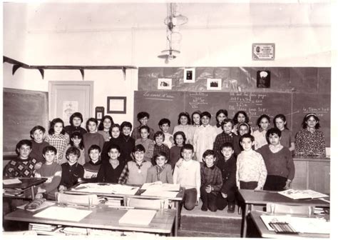 Photo De Classe Cm2 De 1967 Ecole De Filles Garcons Lile Copains