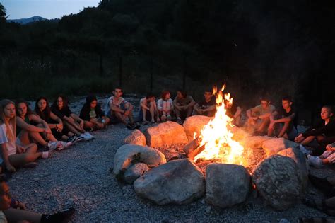 Къщи ЕкоСтар Ecostar Houses Здравейте Приятели Както виждате нашите лимитирани клубни