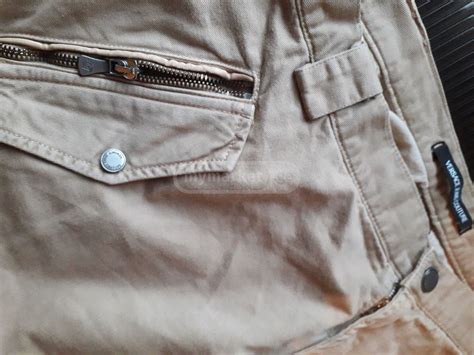 შარვალი ვერსაჩე ორიგინალი იტალიური მეორადი და ახალი ნივთების ყიდვა გაყიდვის პლატფორმა Mymarket