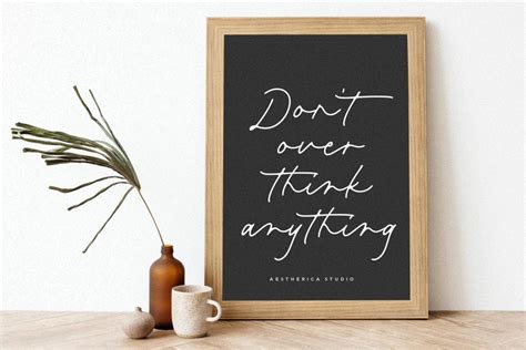 Paramount Font · 1001 Fonts
