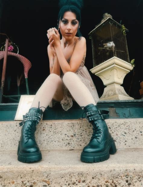 November Artist Of The Month Mia Z Qa Pittsburgh Pop Singer