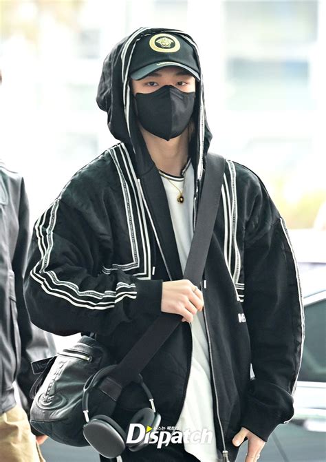 [현장포토] 멋짐을 입었어 현진 카리스마 출국 디스패치 뉴스는 팩트다