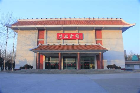河南升达经贸管理学院 升达贸管理学院 州升达贸管理学院 大山谷图库