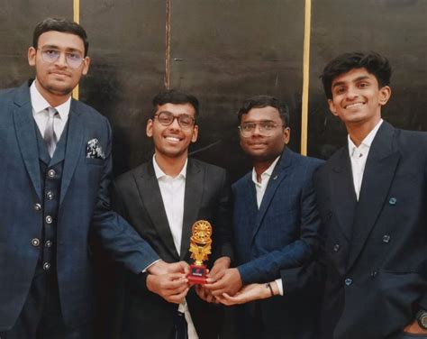 Mustansir Bohari On Linkedin Datascience Hackathon Iitkharagpur Axtria Healthcare Teamwork