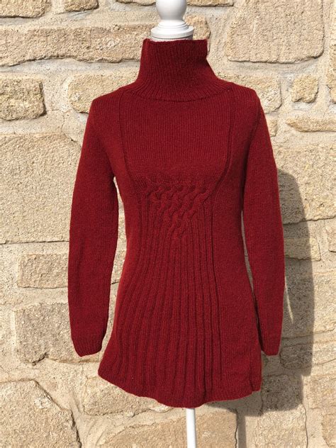 Patrón Retorcido De Suéter Largo En La Parte Delantera Lana Lang