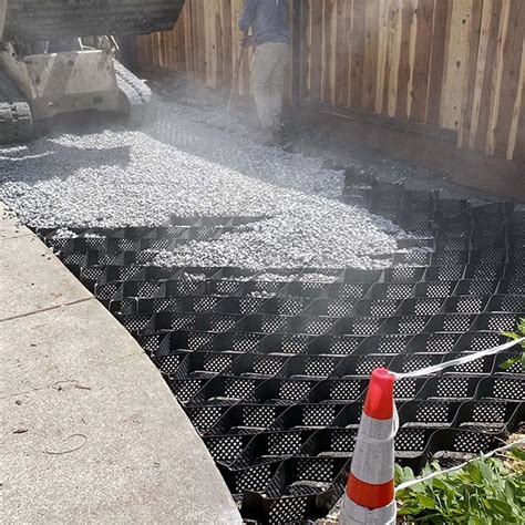 Geogrid Gravel Grid 2 Inch Thick Geocell Ground Grid Garage Walkway