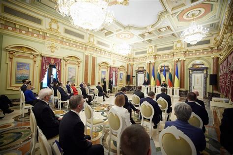 Володимир Зеленський та Гітанас Наусєда підписали Спільну декларацію щодо європейської