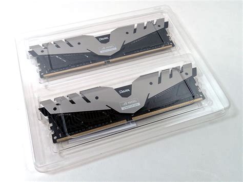 Team Group T Force Dark Rog 3000 Mhz Ddr4 Review Packaging And Contents Techpowerup