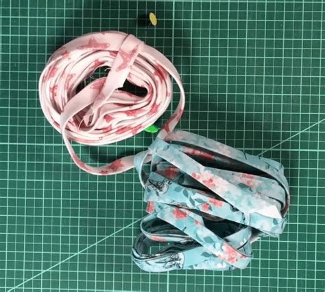 Easy Continuous Bias Tape Tutorial For Beginners DIY Joy