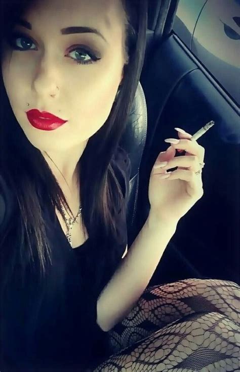 Smoking Festu Smoking Festu