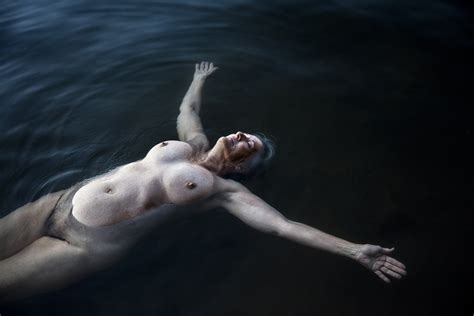 July Janet International Photo Awards