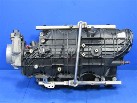 06 09 Chevy Trailblazer Ss Tbss Ls2 Complete Intake Manifold Throttle