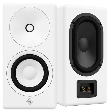 Ascilab C6b Bookshelf Speakers White Pair