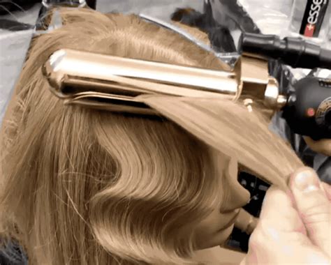 Watch This Finger Wave Video And Get The Steps To Get The Look Finger