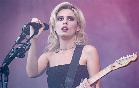 Ellie Rowsell Wolf Alices Ellie Rowsell Endorses Jeremy Corbyn