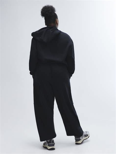 Essential Fleece Pullover Drawstring Hoodie In Black Savage X Fenty