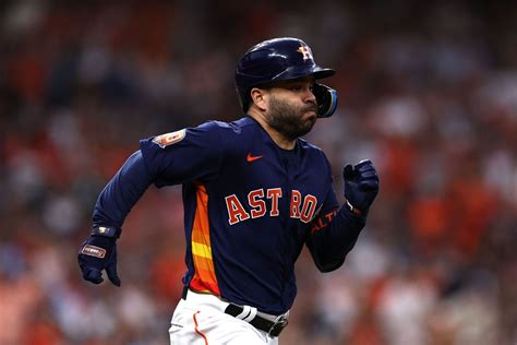 Watch Houston Astros Fan Gets Ejected From Minute Maid Park Following