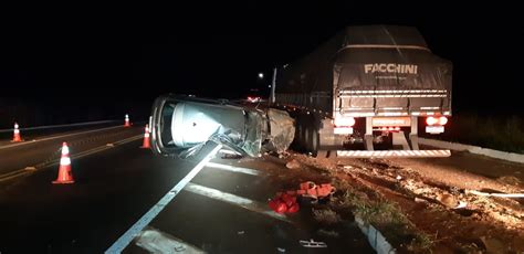 Batida Entre Carreta E Carro Deixa Homem Morto Na Br 369 Tribuna Do
