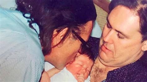 Carta Abierta De Un Periodista Para Su Hija Que Se Va Del País Con La