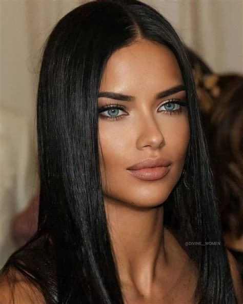 Pin By Jose Carlos De Sousa Silva Car On Belas Faces Adriana Lima