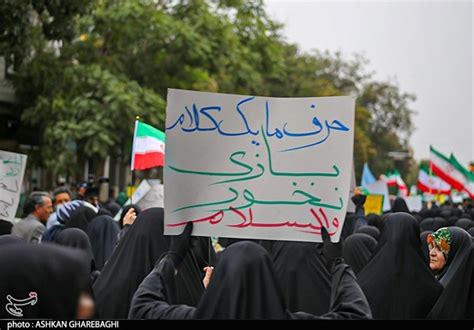 محکومیت اغتشاشگران در زنجان؛ مردم یک‌صدا لبیک یا خامنه‌ای را فریاد زدند