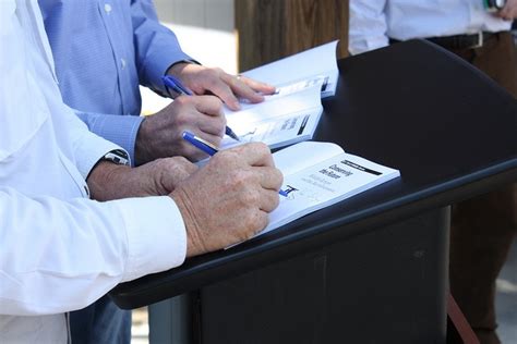 File Sharing Without A Server Compulite