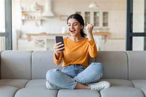 How To Send Money With Zelle Safely